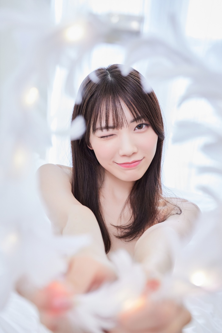 【av速报】超有创意！石川澪的签名是这么来的⋯ 天使禁猎